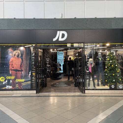 Piazza shopping Centre